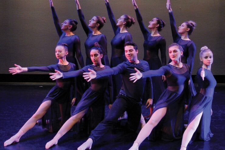 Dance - Le Moyne College