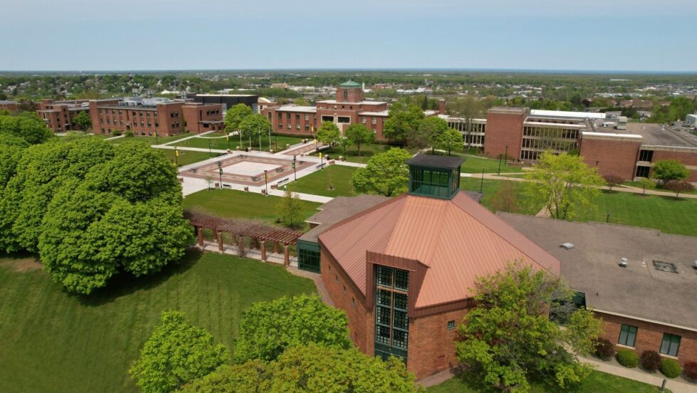 Admission & Financial Aid - Le Moyne College